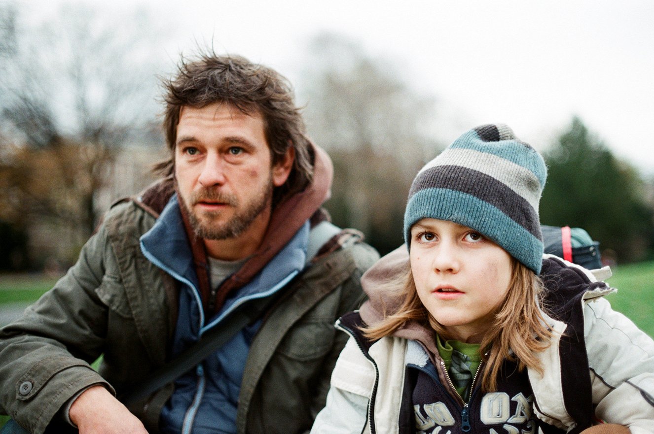 Chatrč v lese (2011) | Galerie - Z filmu | ČSFD.cz