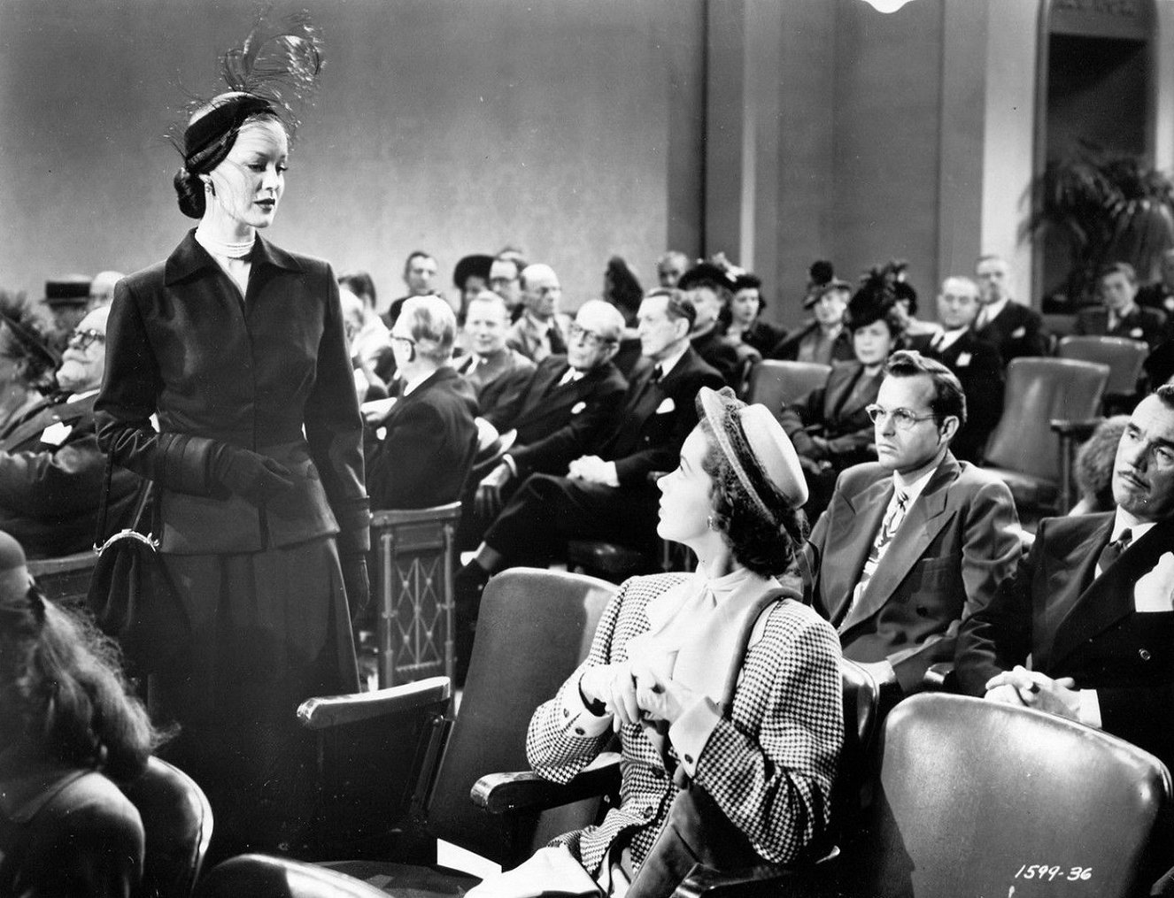 Take One False Step (1949) | ČSFD.cz