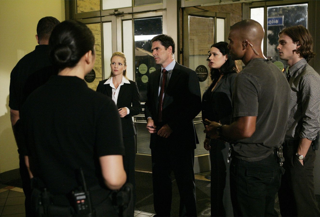 Criminal Minds - Seven Seconds (S03E05) (2007) | ČSFD.cz