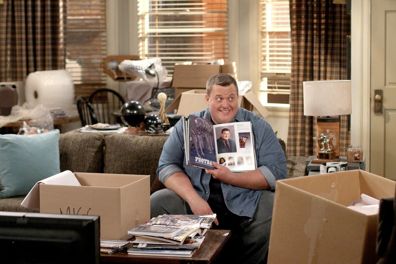Mike a Molly - Mike in the House (S02E03) (2011) | ČSFD.cz