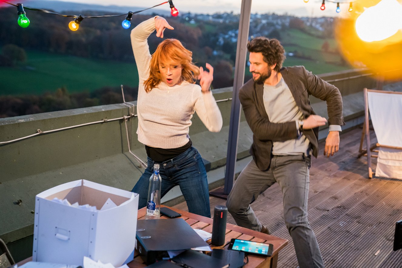 Einstein Mysteries - Isobaren (S02E09) (2018) | Creators | ČSFD.cz