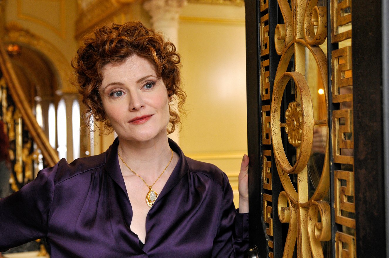 Devious Maids - Převzít zprávu (S01E07) (2013) | Recenze - Uživatelské ...