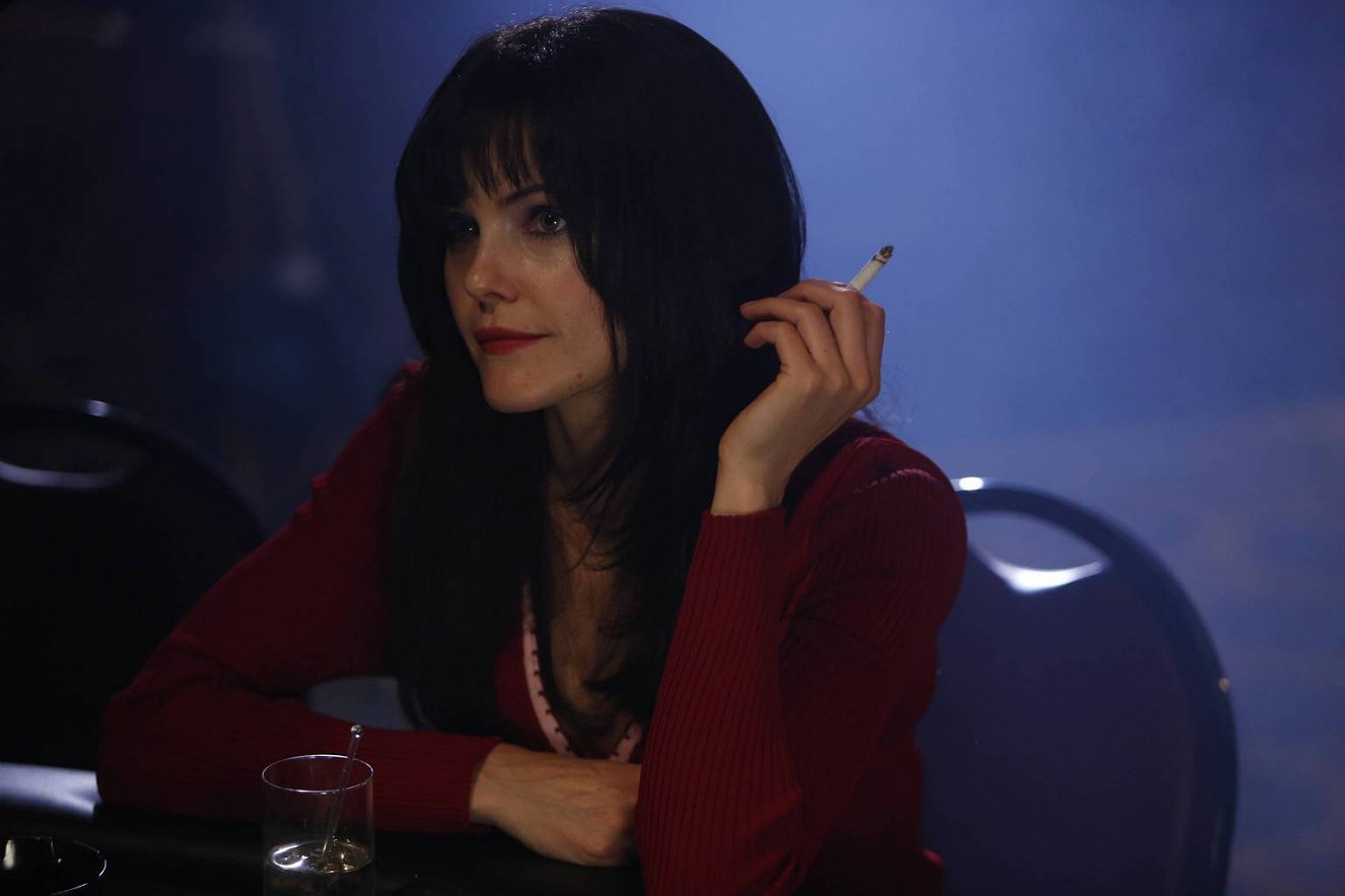 Zawód: Amerykanin - Obowiązek i honor (S01E07) (2013) | ČSFD.cz