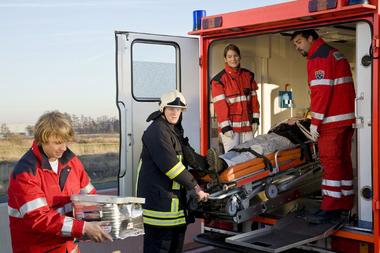 112 - Sie retten dein Leben (2008) | ČSFD.cz