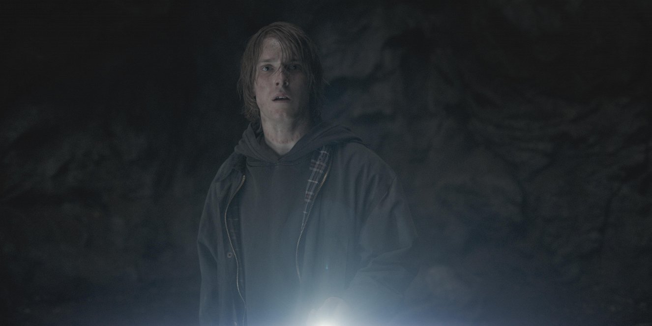 Dark (2017) | ČSFD.cz