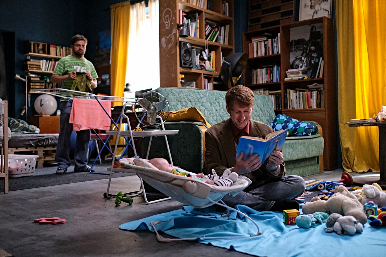 Deníček moderního fotra (2021) | ČSFD.cz