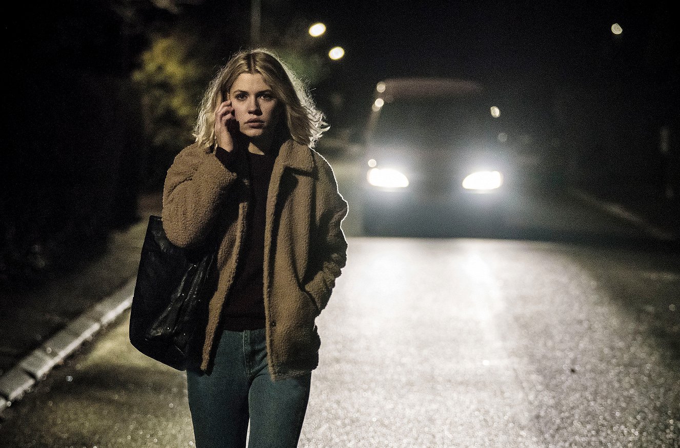 Den som dræber - Fanget af mørket - Episode 1 (S01E01) (2019) | ČSFD.sk