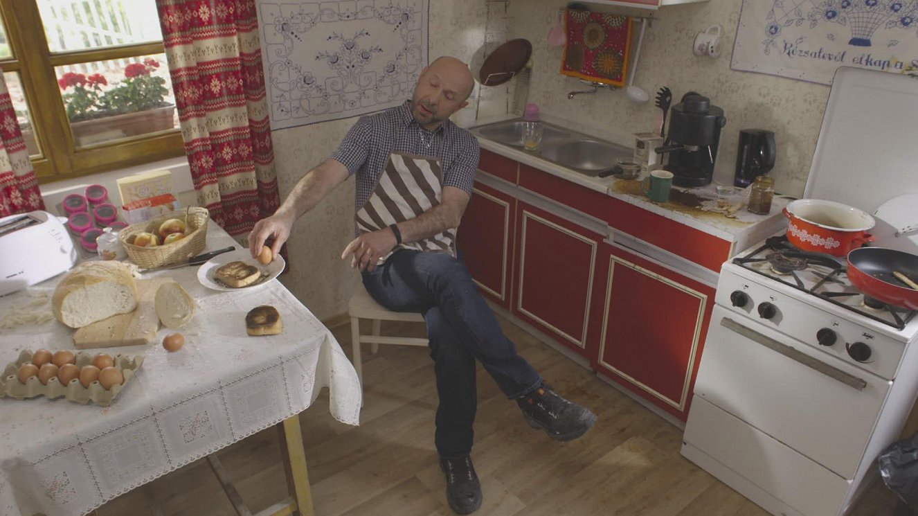 Drága örökösök - Előkészületek (S02E16) (2019) | ČSFD.cz