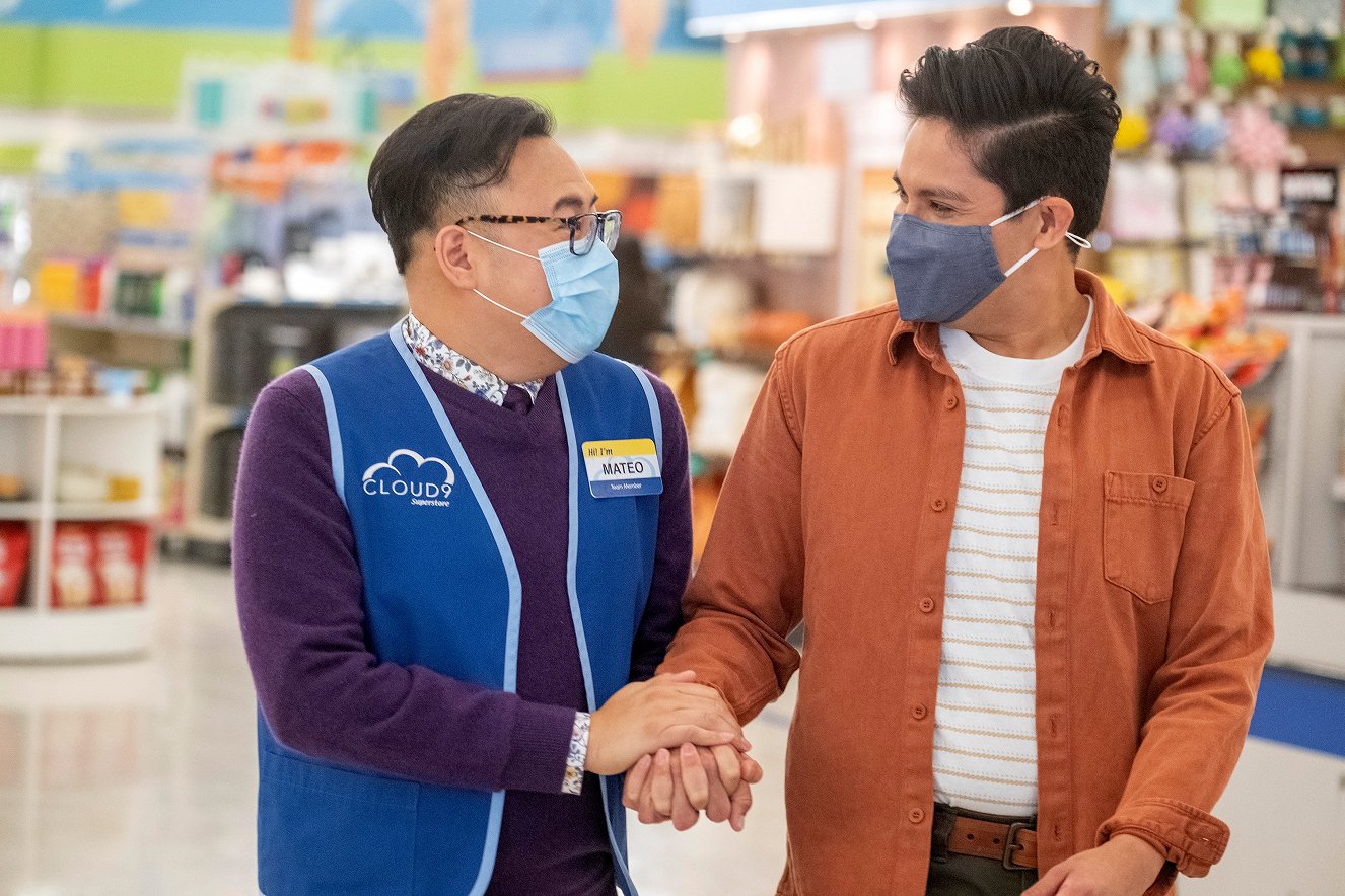 Superstore - The Trough (S06E07) (2021) | ČSFD.cz