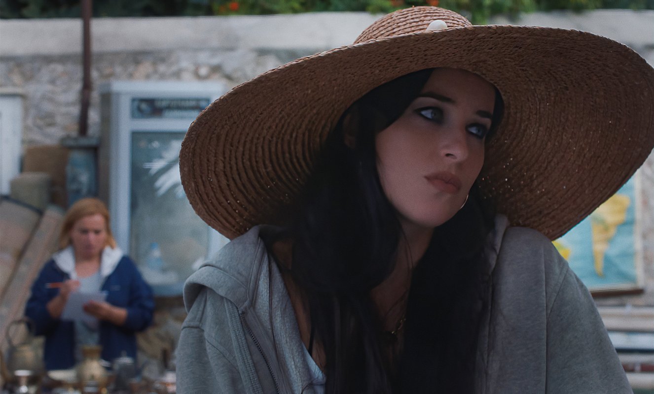 Temná dcera (2021) | ČSFD.cz