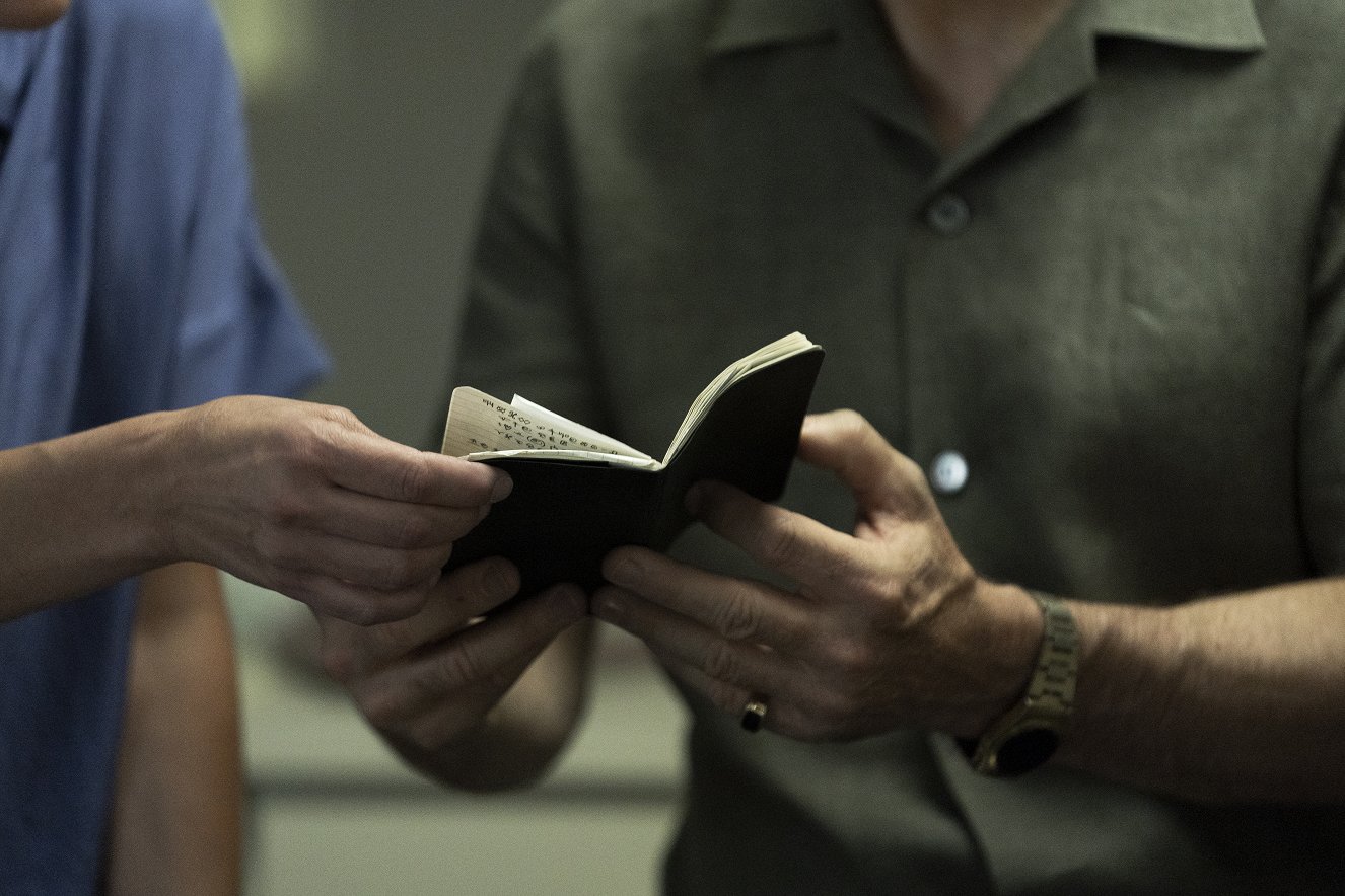 Better Call Saul - Axe and Grind (S06E06) (2022) | ČSFD.cz