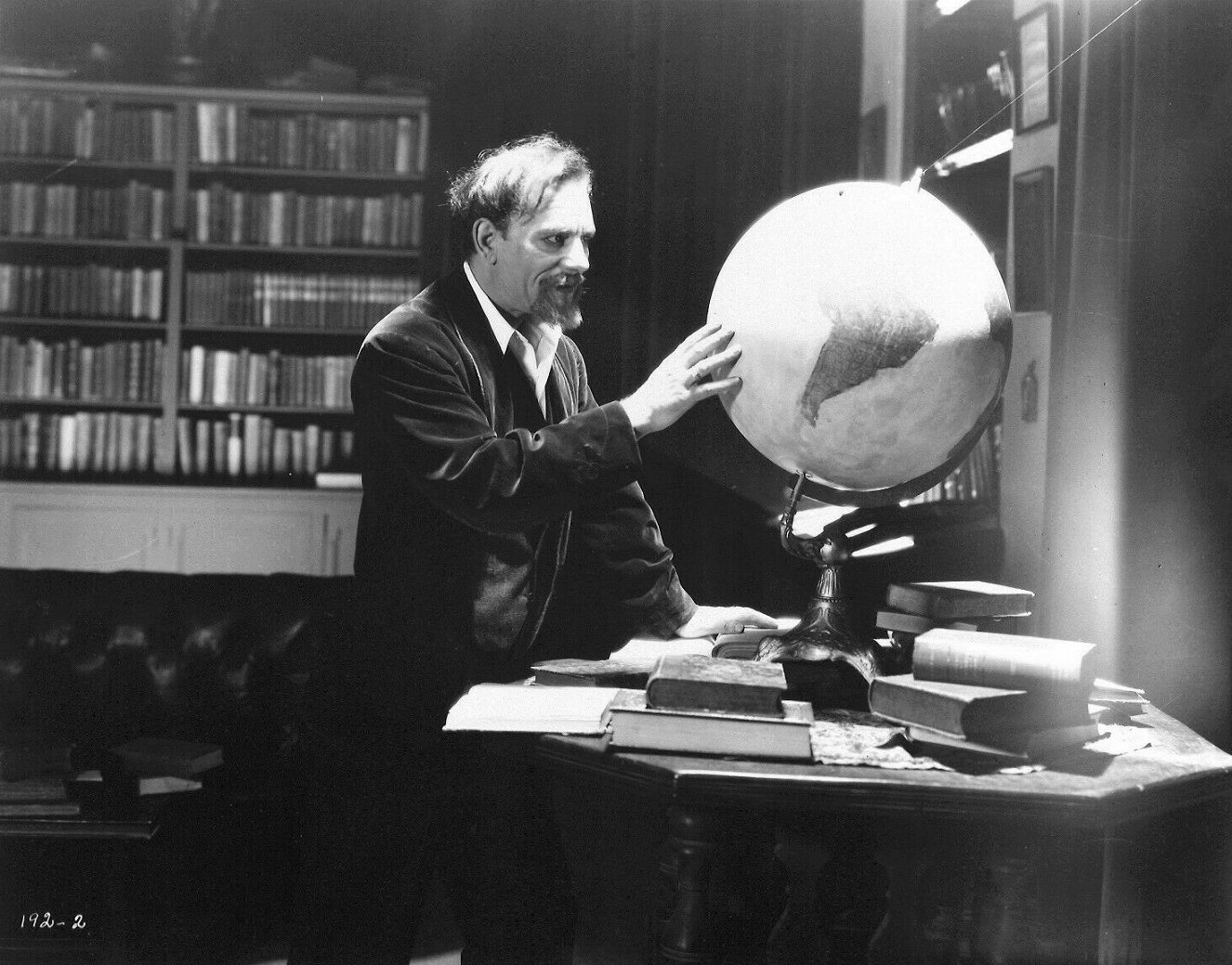 Ten, którego biją po twarzy (1924) | ČSFD.cz