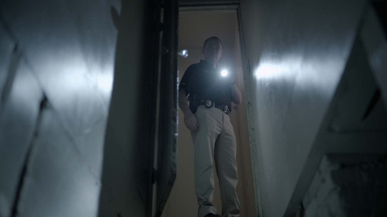 Nevyjasněné záhady - Duch v bytě č. 14 (S03E08) (2022) | ČSFD.cz