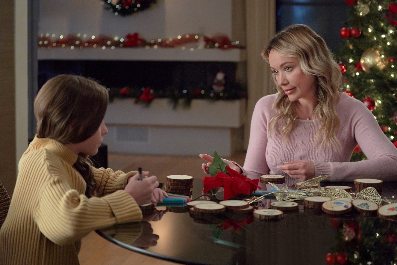 The Most Colorful Time of the Year (2022) | Galerie - Z filmu | ČSFD.cz