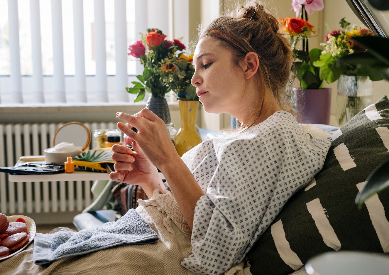 I don't work here - Friedhof (E07) (2023) | Filmemacher*innen | ČSFD.cz