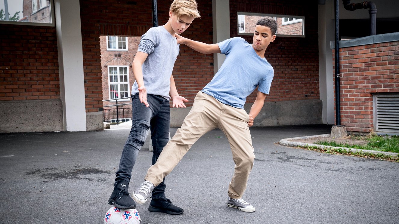 Klassen - Er vi på samme lag del 1 (S02E35) (2020) | ČSFD.cz