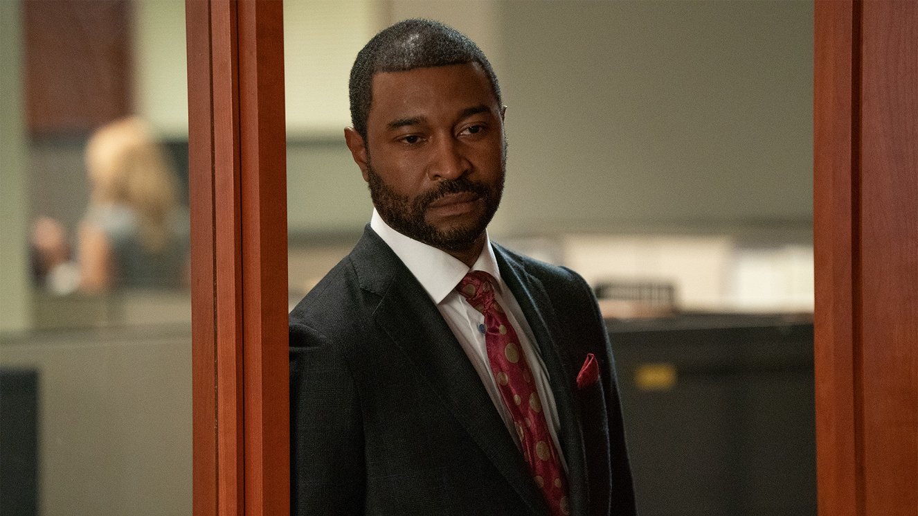 Gray - Abbott (E03) (2023) | Gallery - From this episode | ČSFD.cz