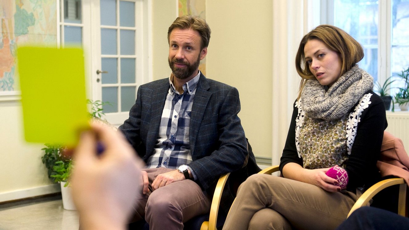 Helt perfekt - Bare en gutt (S02E10) (2012) | ČSFD.cz