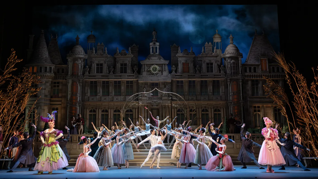 Royal Ballet and Opera: Cinderella (2025) | ČSFD.sk