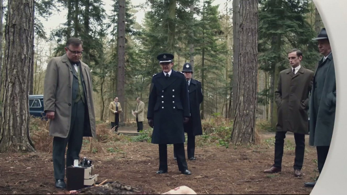 Endeavour (2012) | ČSFD.cz