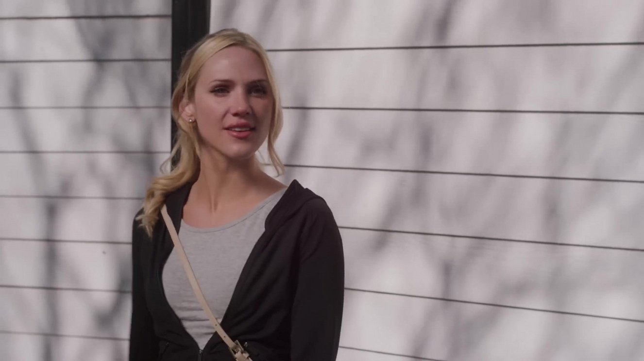 Resisting Roots (2022) | ČSFD.cz