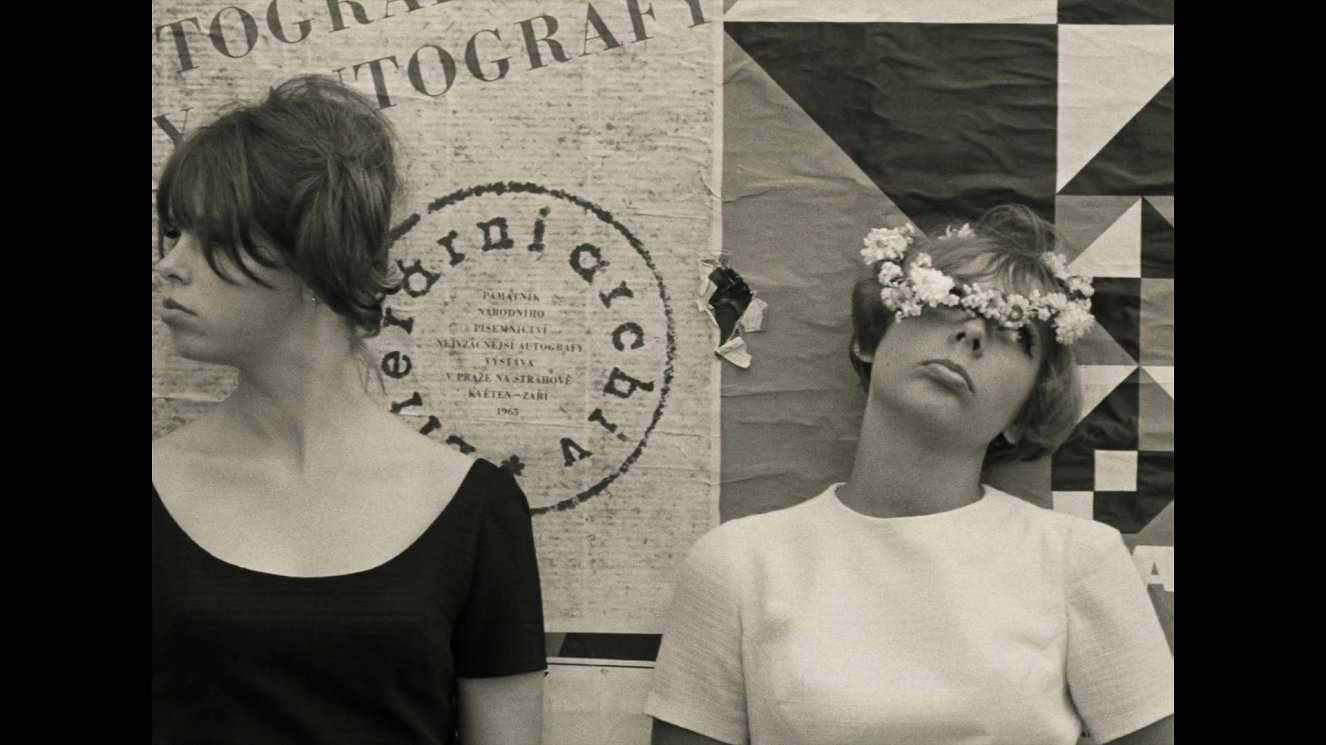 Sedmikrásky (1966) | ČSFD.cz