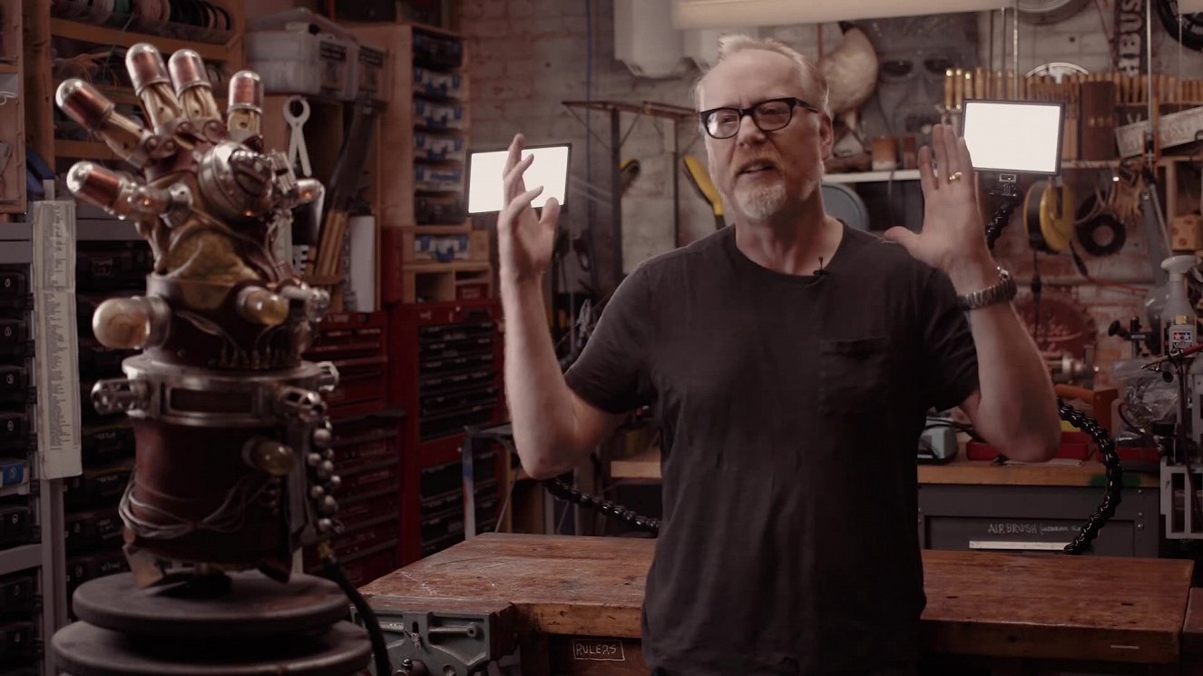 Mike Mignola: Drawing Monsters (2022) | ČSFD.sk