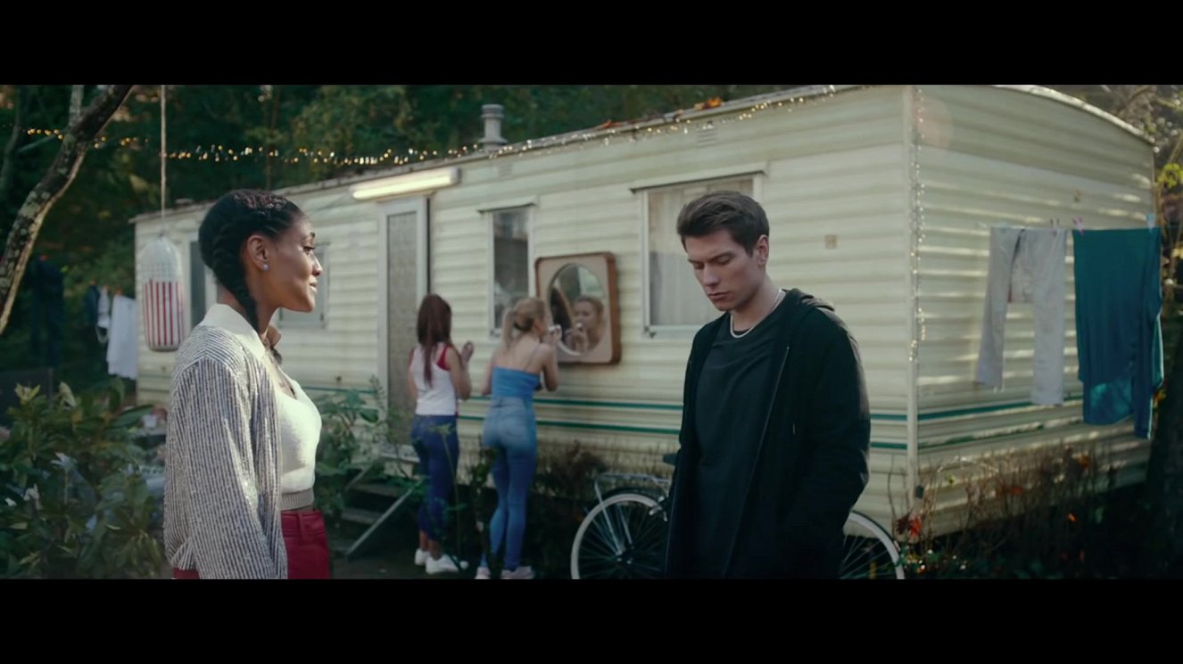 Time Is Up (2021) | ČSFD.cz