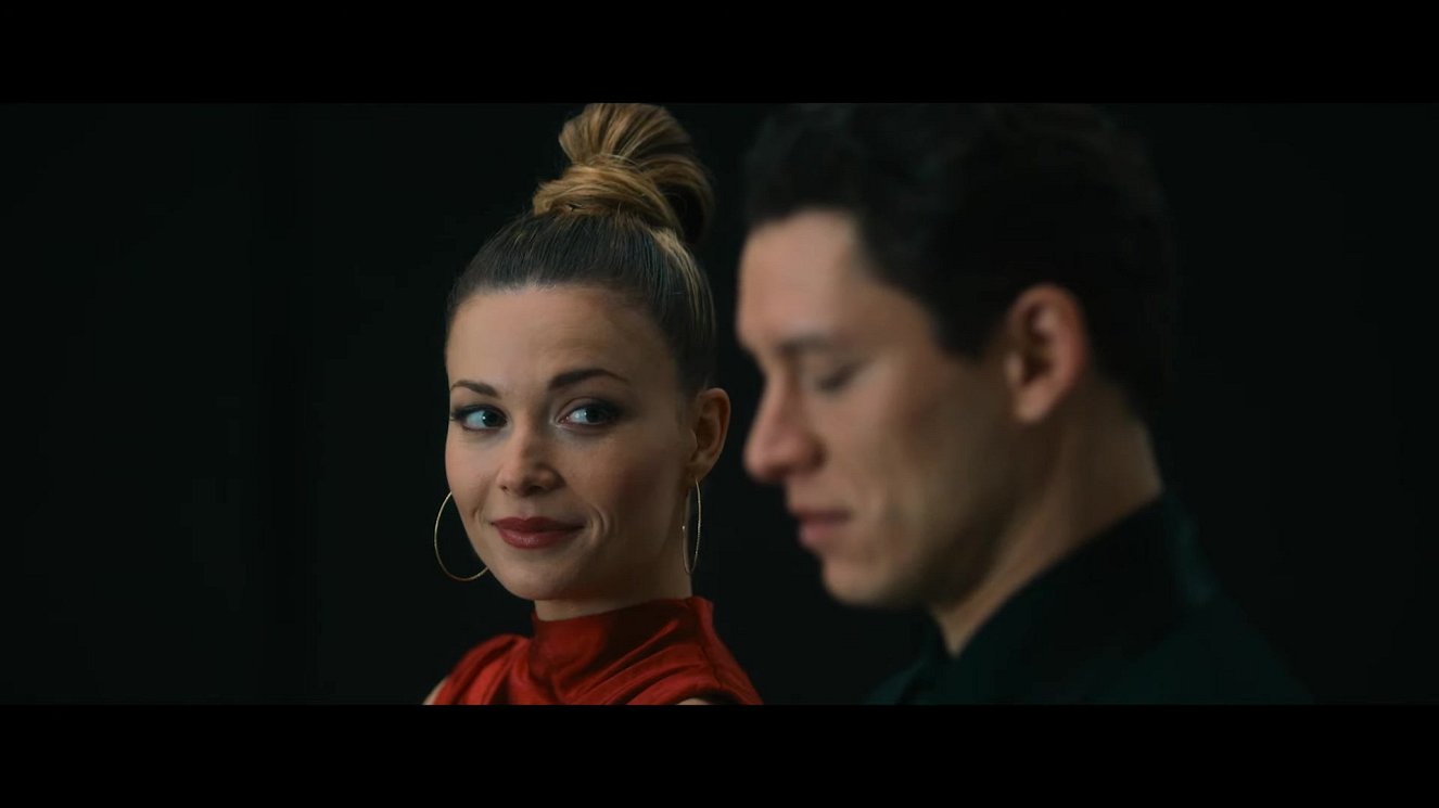 Un/Dressed (2024) | ČSFD.cz