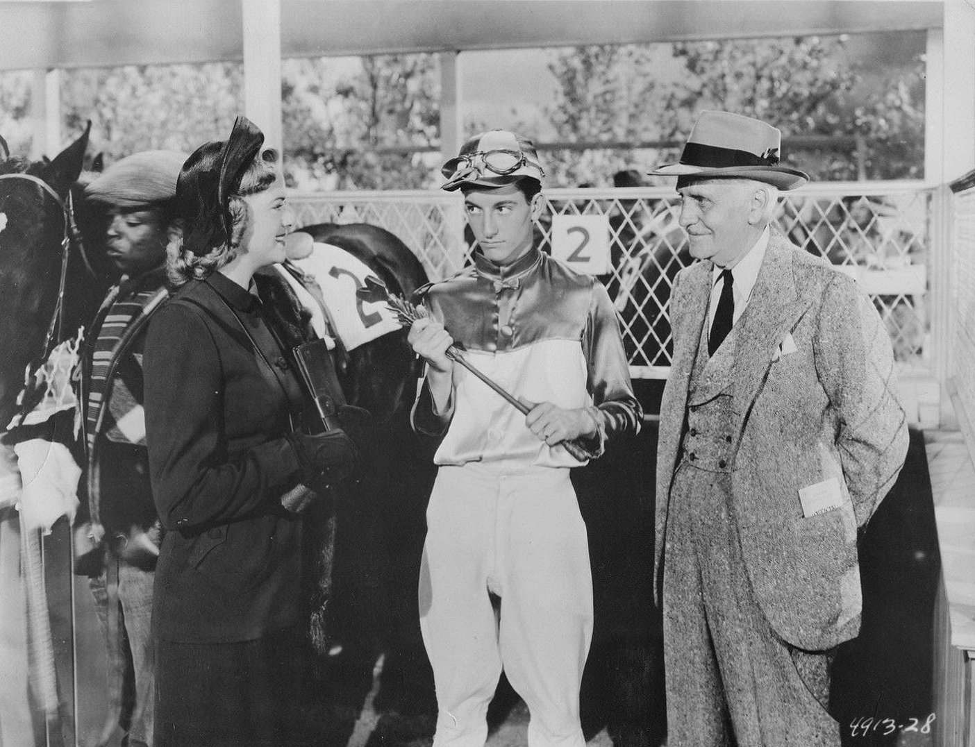 Robert 'Buzz' Henry | Galerie - Z filmu | ČSFD.cz