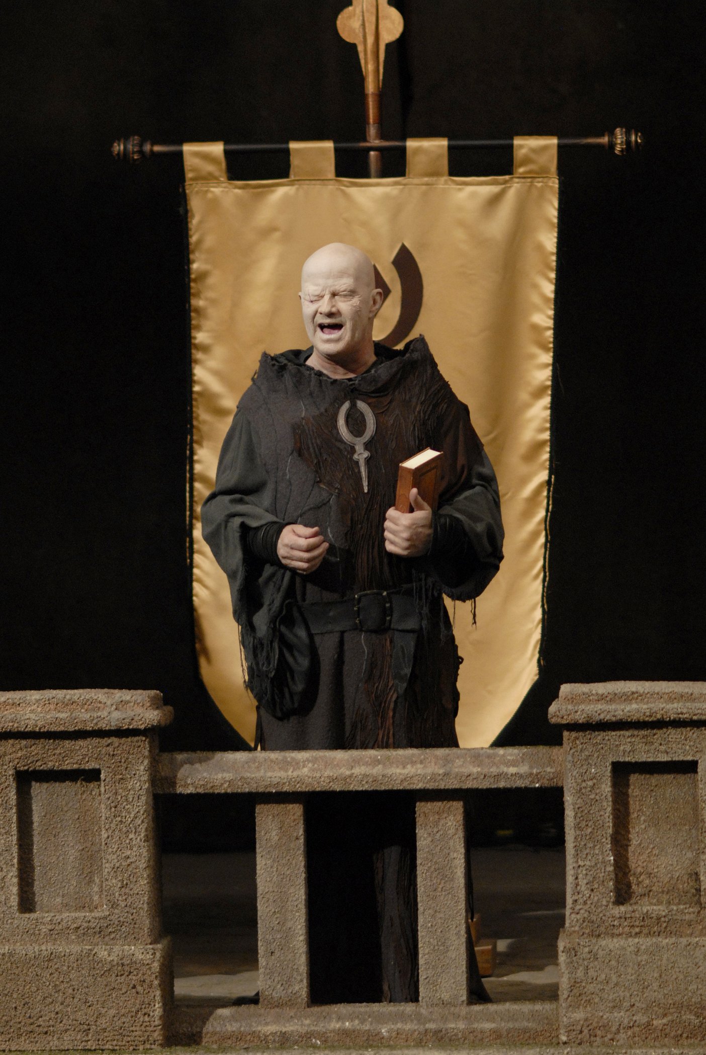 Doug Abrahams | ČSFD.cz