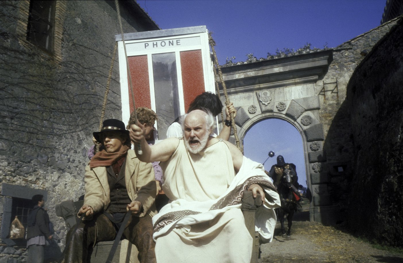 Tony Steedman | Galerie - Z filmu | ČSFD.cz