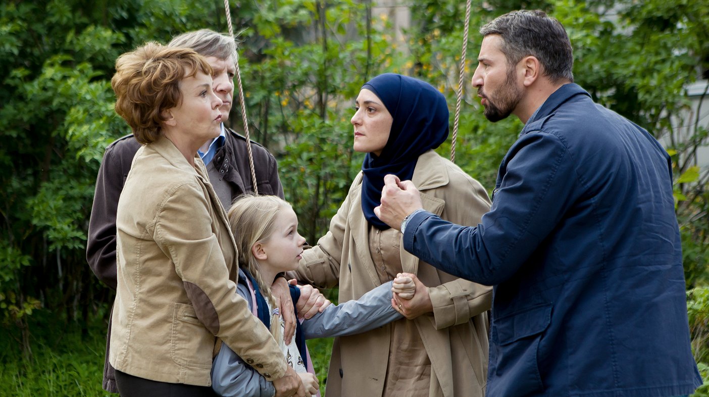 Neshe Demir | ČSFD.cz