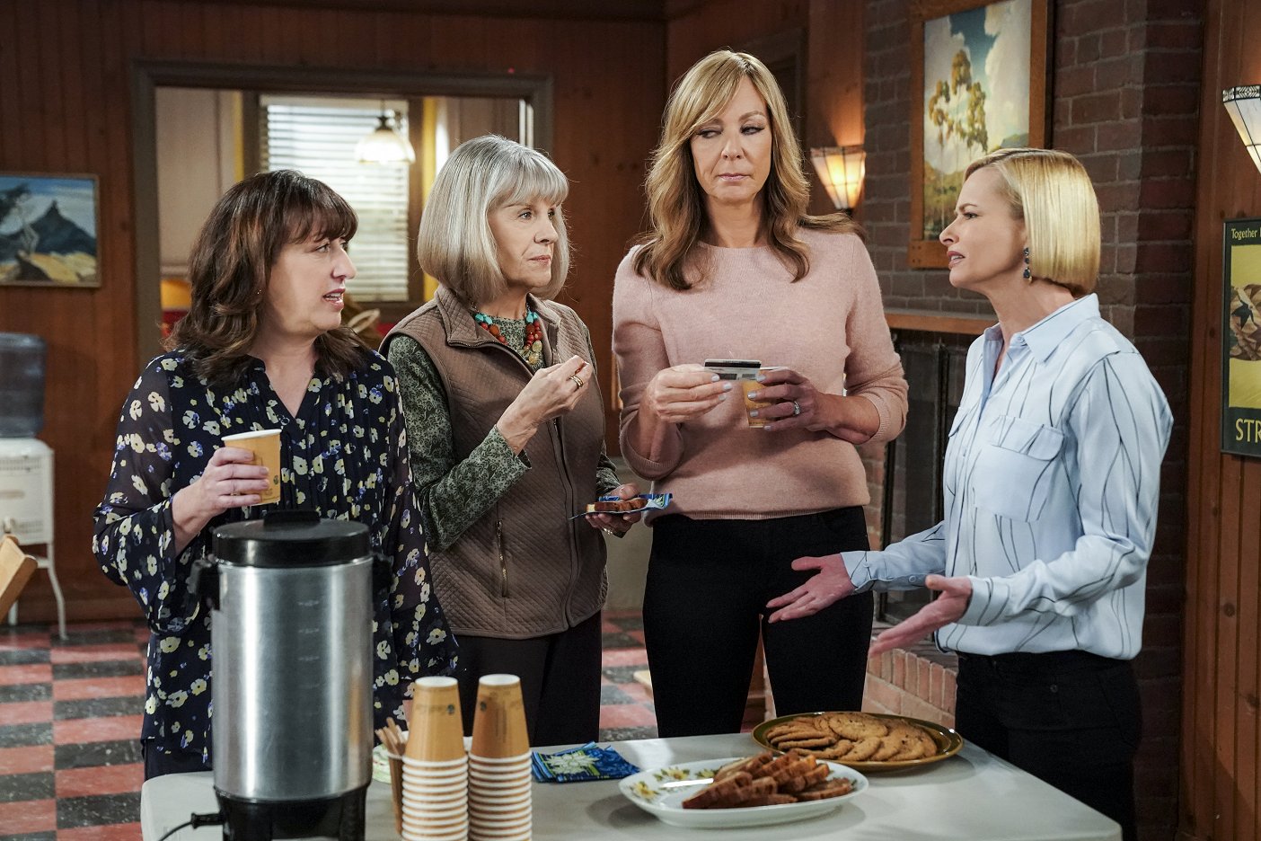 Beth Hall | Galerie - Z filmu | ČSFD.cz