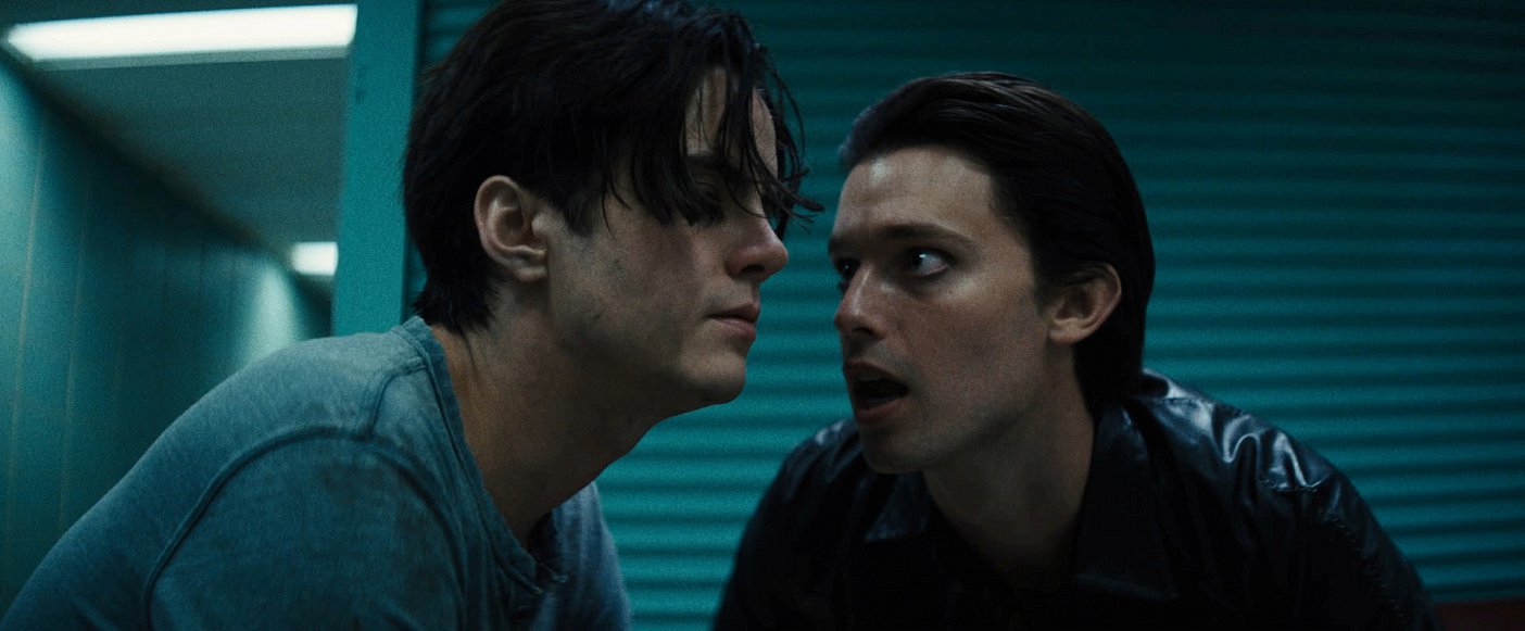 Miles Robbins | ČSFD.cz