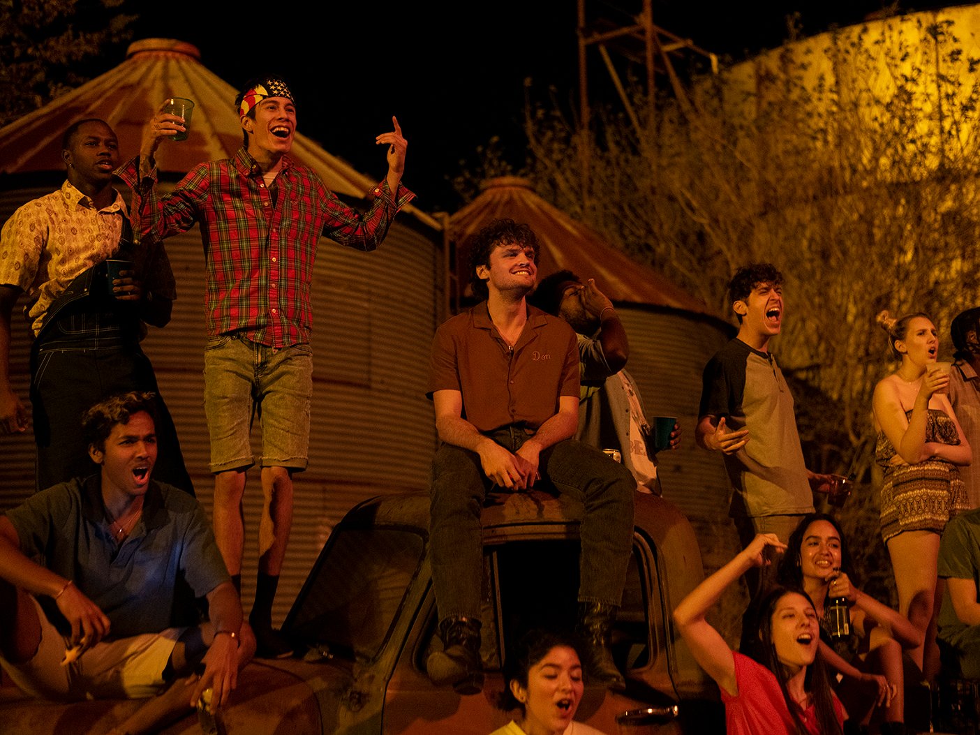 Ray Nicholson | Galerie - Z filmu | ČSFD.cz