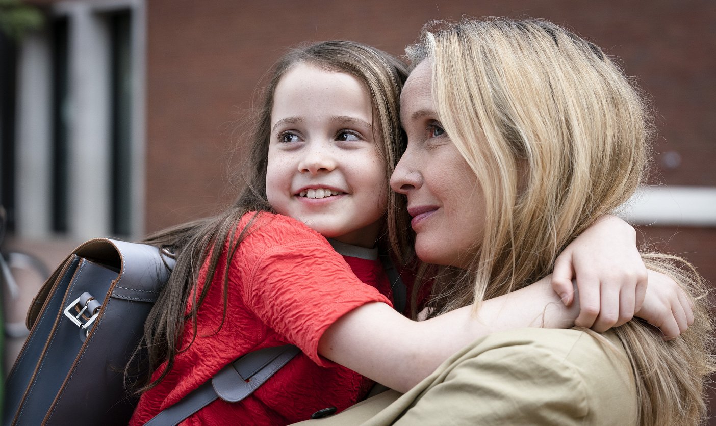 Sophia Ally | Galerie - Z filmu | ČSFD.cz