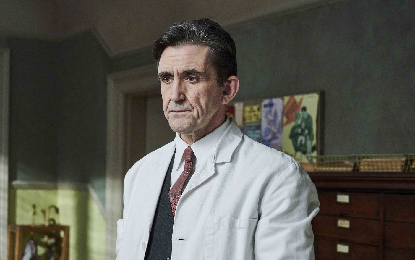 Stephen McGann | Galerie - Z filmu | ČSFD.cz
