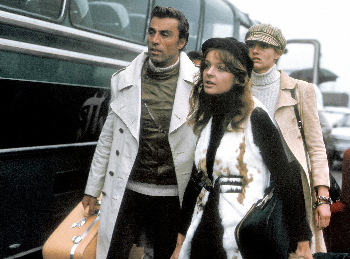 Eva Renzi | Galerie - Z filmu | ČSFD.cz