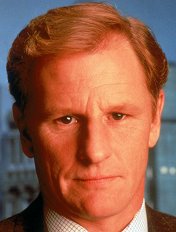 Policie New York - A.D.A. Sipowicz (S02E22) (1995) | ČSFD.sk