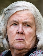 Still Open All Hours - Pilot (S01E01) (2013) | ČSFD.cz