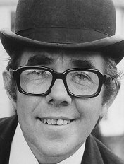 Sorry! - The Godfather (S01E03) (1981) | ČSFD.sk