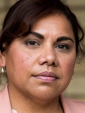 Náš tajný život - The Dark Side (S03E17) (2003) | ČSFD.sk