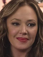 Leah Remini: Scientology and the Aftermath (2016) | Tvorcovia | ČSFD.cz