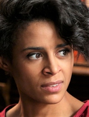 Rodzina zastępcza plus - Szczęśliwi pacjenci (S11E02) (2009) | ČSFD.cz