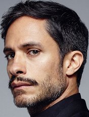 Mozart v džungli - Můžeš si vzít měsíc? (S02E07) (2015) | ČSFD.cz