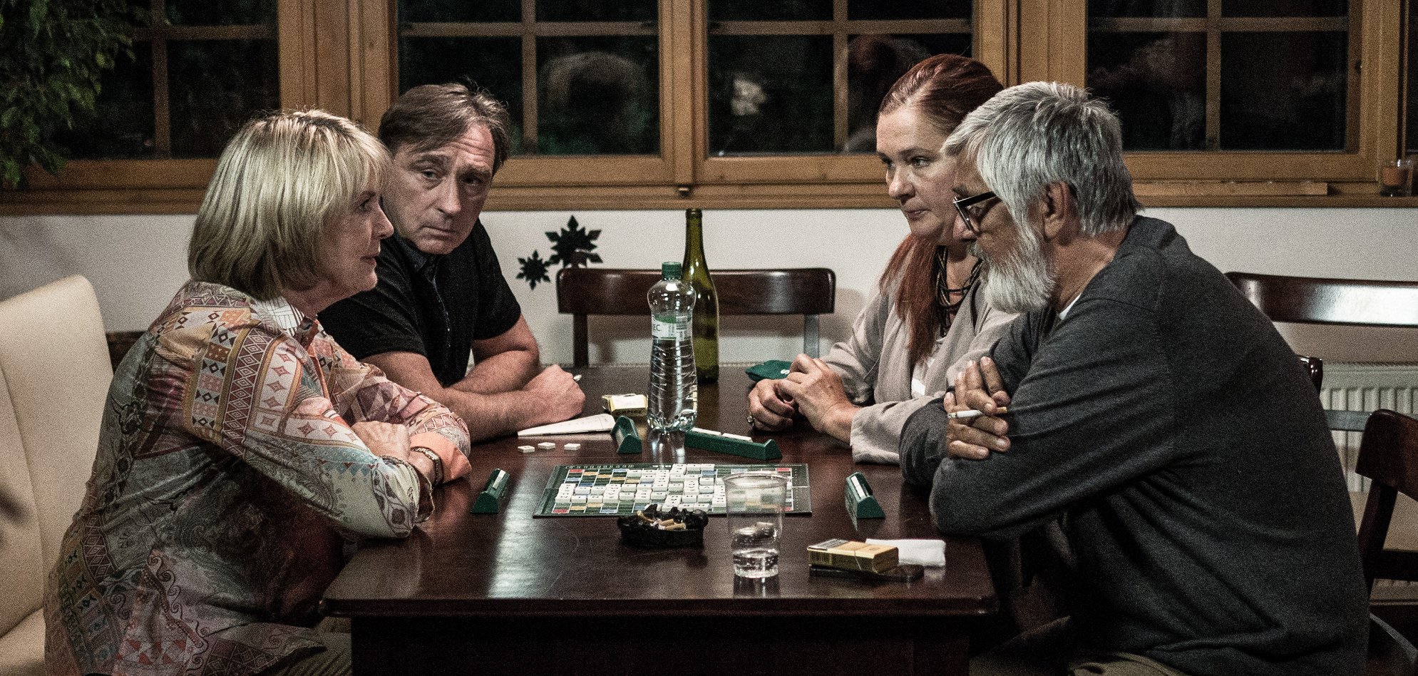 Teorie tygra (2016) | ČSFD.cz