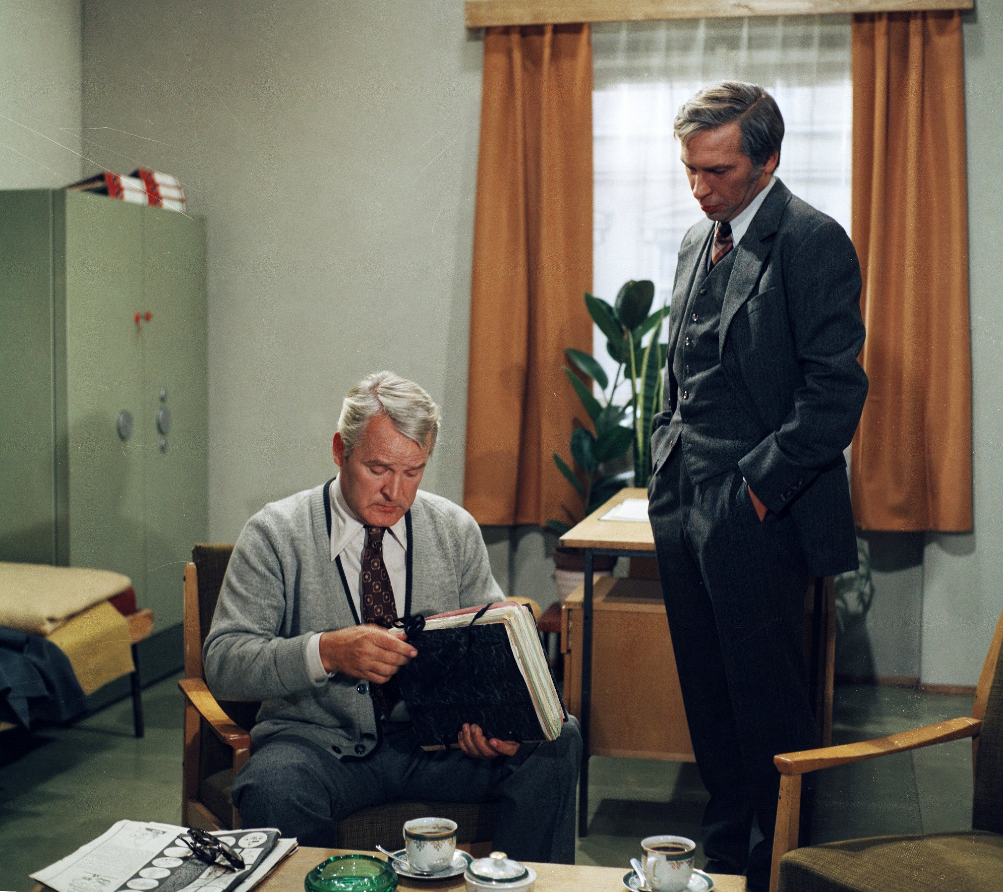 30 případů majora Zemana (1974) | Epizody | ČSFD.cz