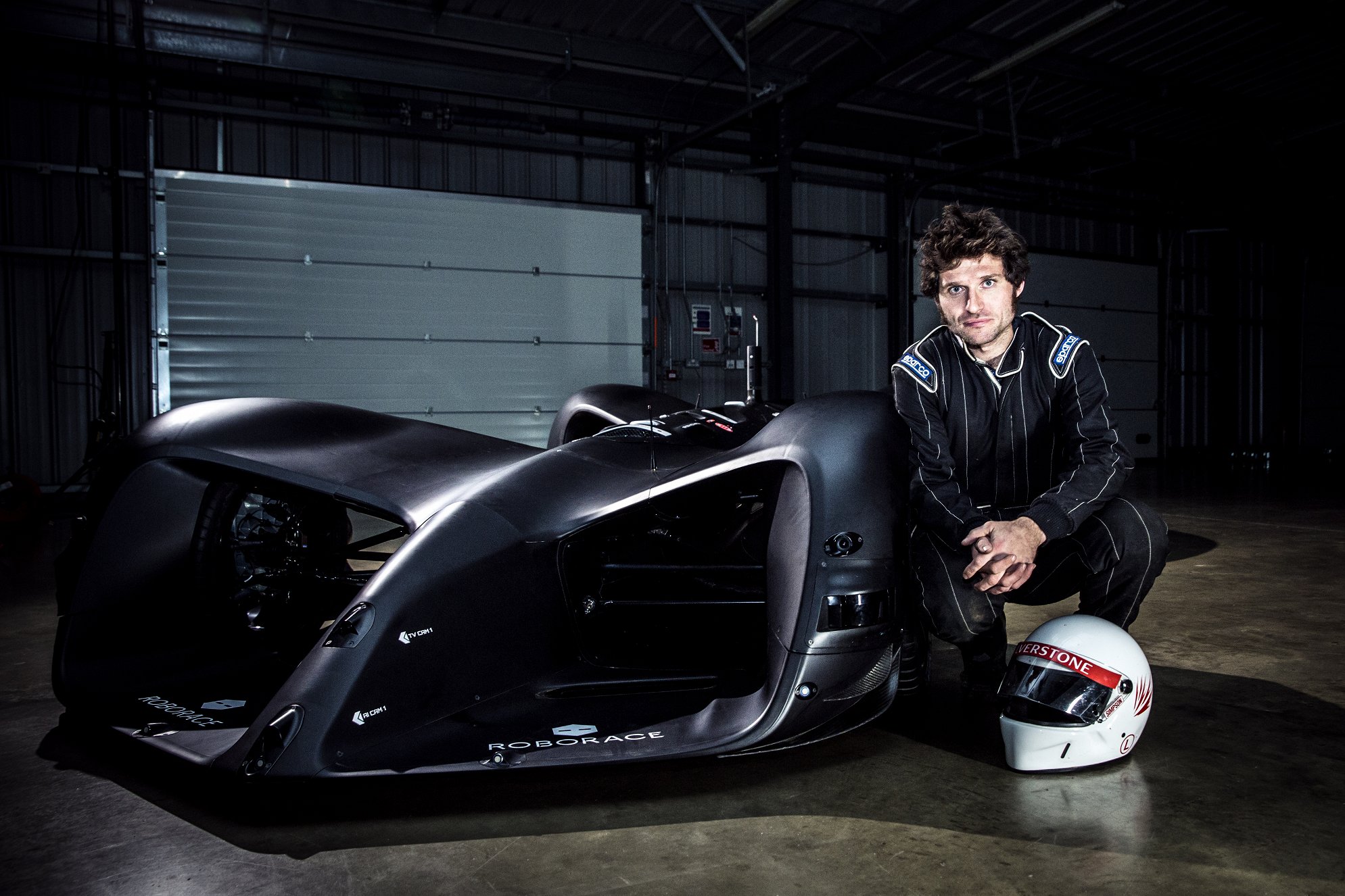 Guy Martin: Robotické auto (2017) | Galerie - Promo | ČSFD.cz