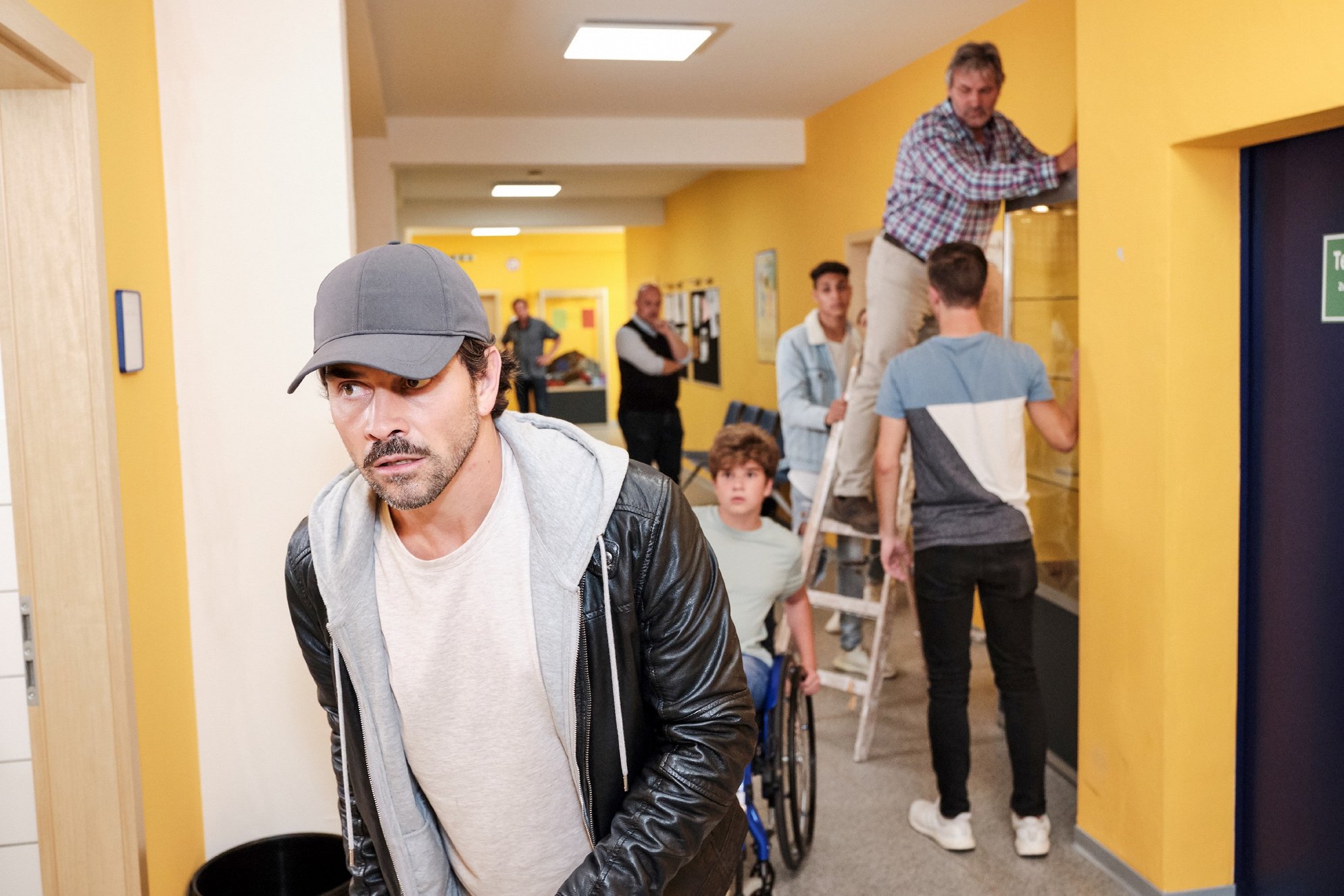 Herz über Kopf - Schockiert (E12) (2019) | Creators | ČSFD.cz